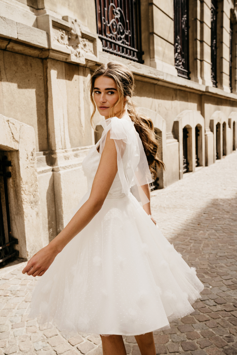 Bruidsjurken Trends voor 2025: Tijdloos, Elegant en Uniek ...